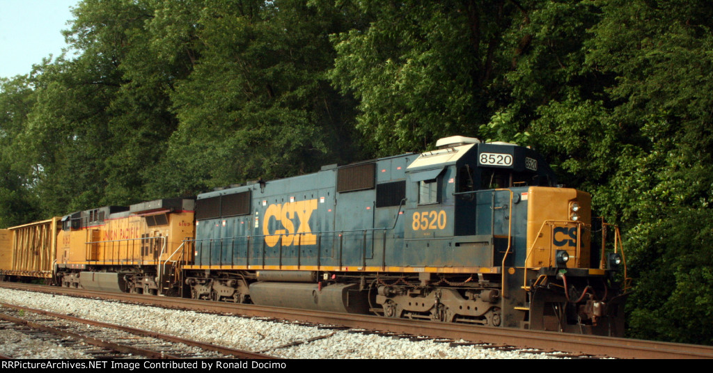 CSX 8520 UP 6163